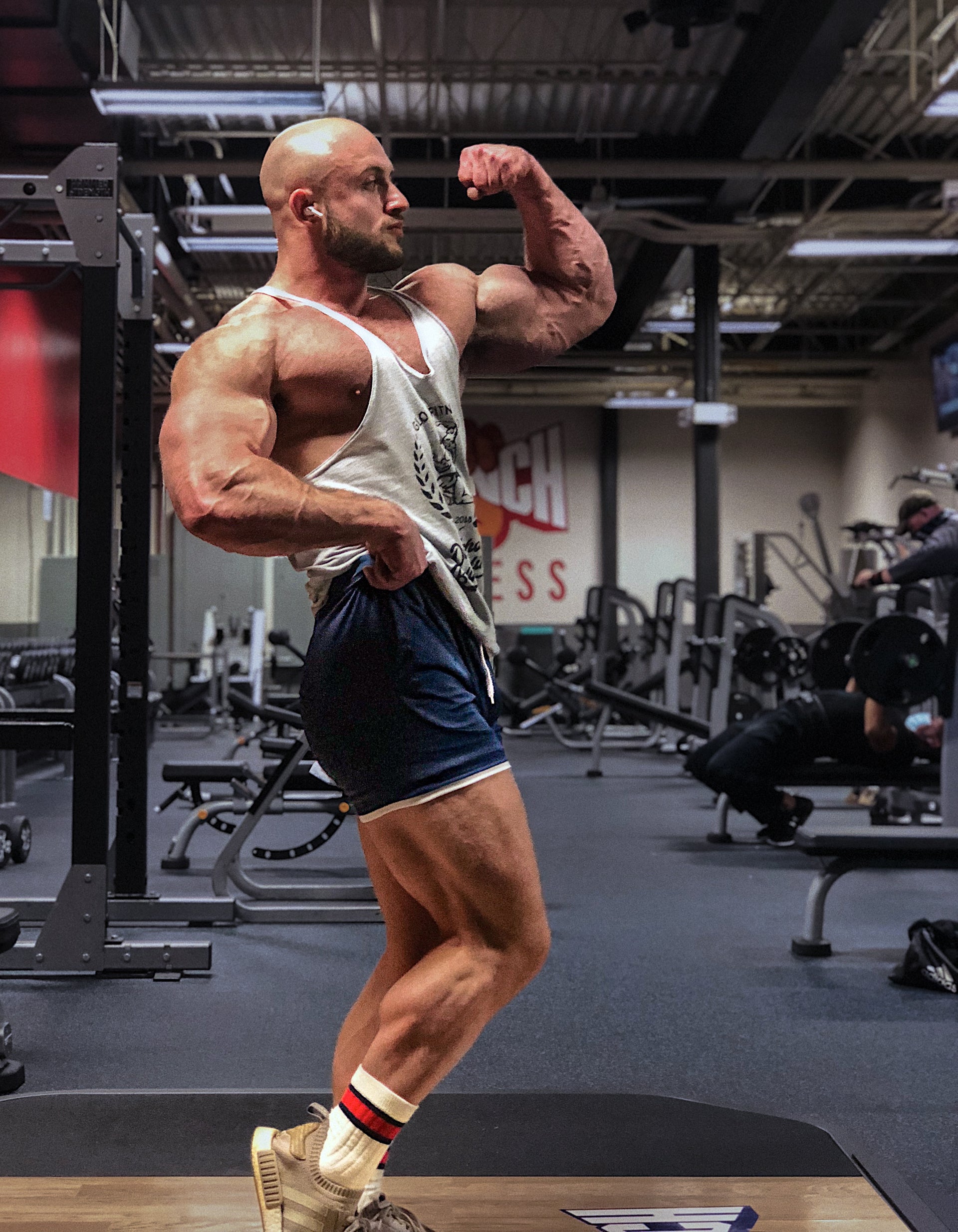 OLD SCHOOL GYM CLOTHING & RETRO LIFTING SHORTS | OLD SCHOOL GLORY.